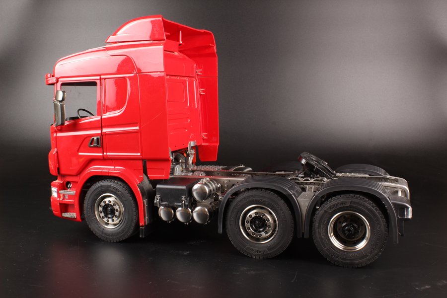 3 axle tractor chassis (2 steer) - LXYRC